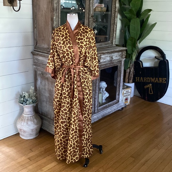 Contesssa Di Roma | Intimates & Sleepwear | Contessa Di Roma 2 Pc ...